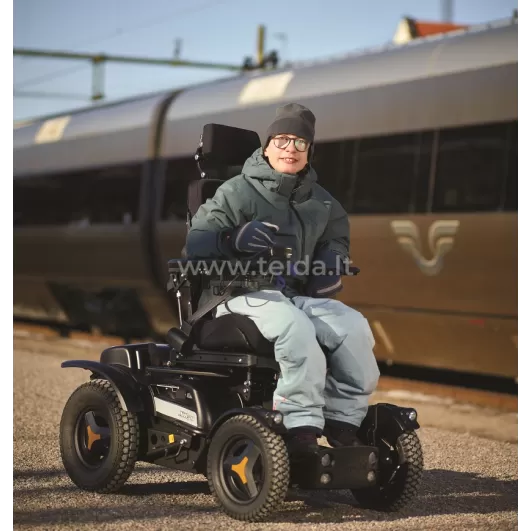 Elektrinis vežimėlis Permobil X850 Corpus 3G su pasukama sėdyne | Teida.lt